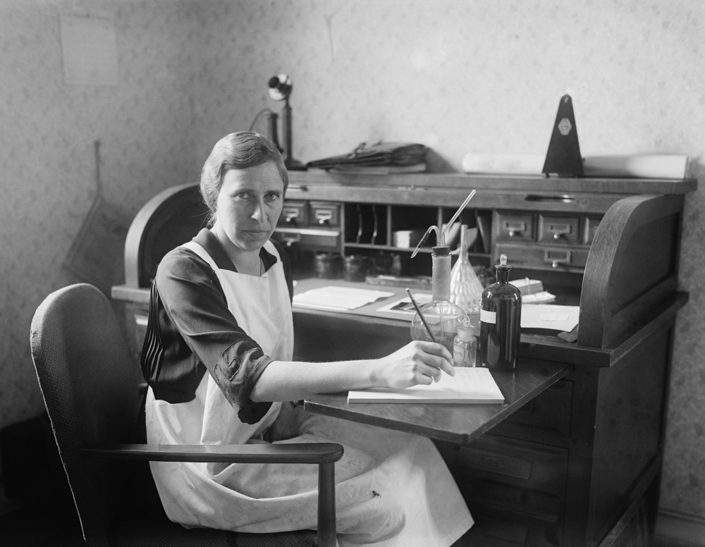 Dr. Hazel E. Munsell Was Nutrition Chemist Who Researched The Vitamin ...
