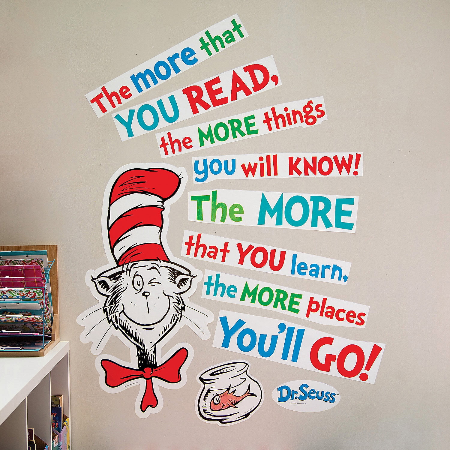 Dr. Seuss Reading Wall Clings - 11 pieces - Walmart.com