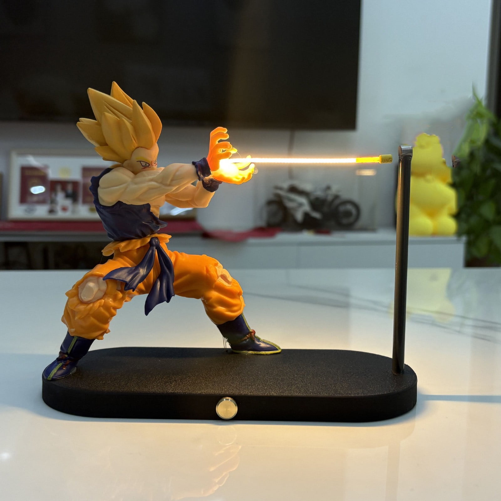 Dragon Ball Z Goku Lamp Super Saiyan Action Figure with Light USB ...