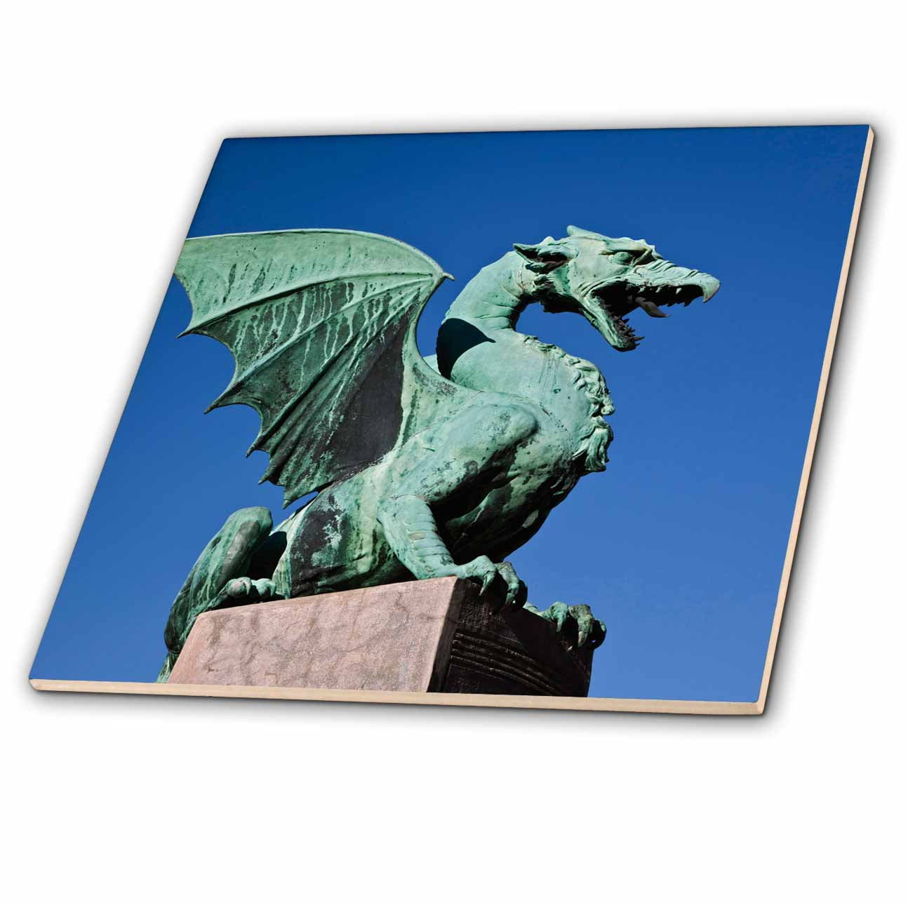 Dragon statue, Dragon Bridge, Ljubljana, Slovenia - EU38 AJE0030 - Adam ...