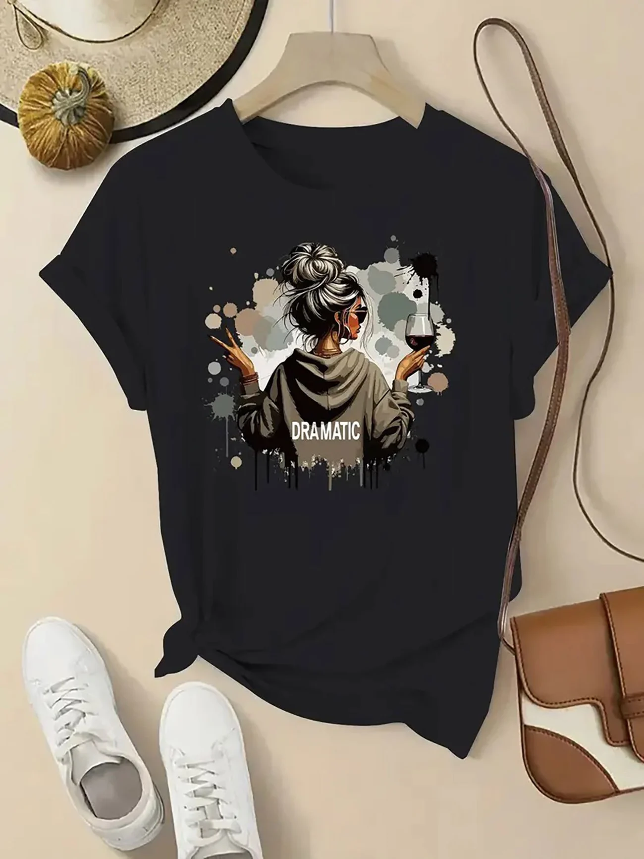 Dramatic Lady Graphic Print T-Shirt for Women, Casual Short Sleeve Crew ...
