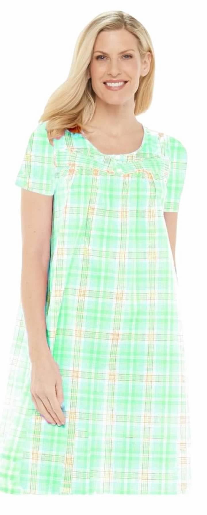 Dream8teen Women's 1/4 Snap Front Closure House Dress Short Sleeve ...