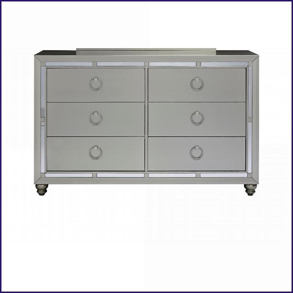 Dressers Traditional with Mirror Accents & Spacious Drawers | Silver ...
