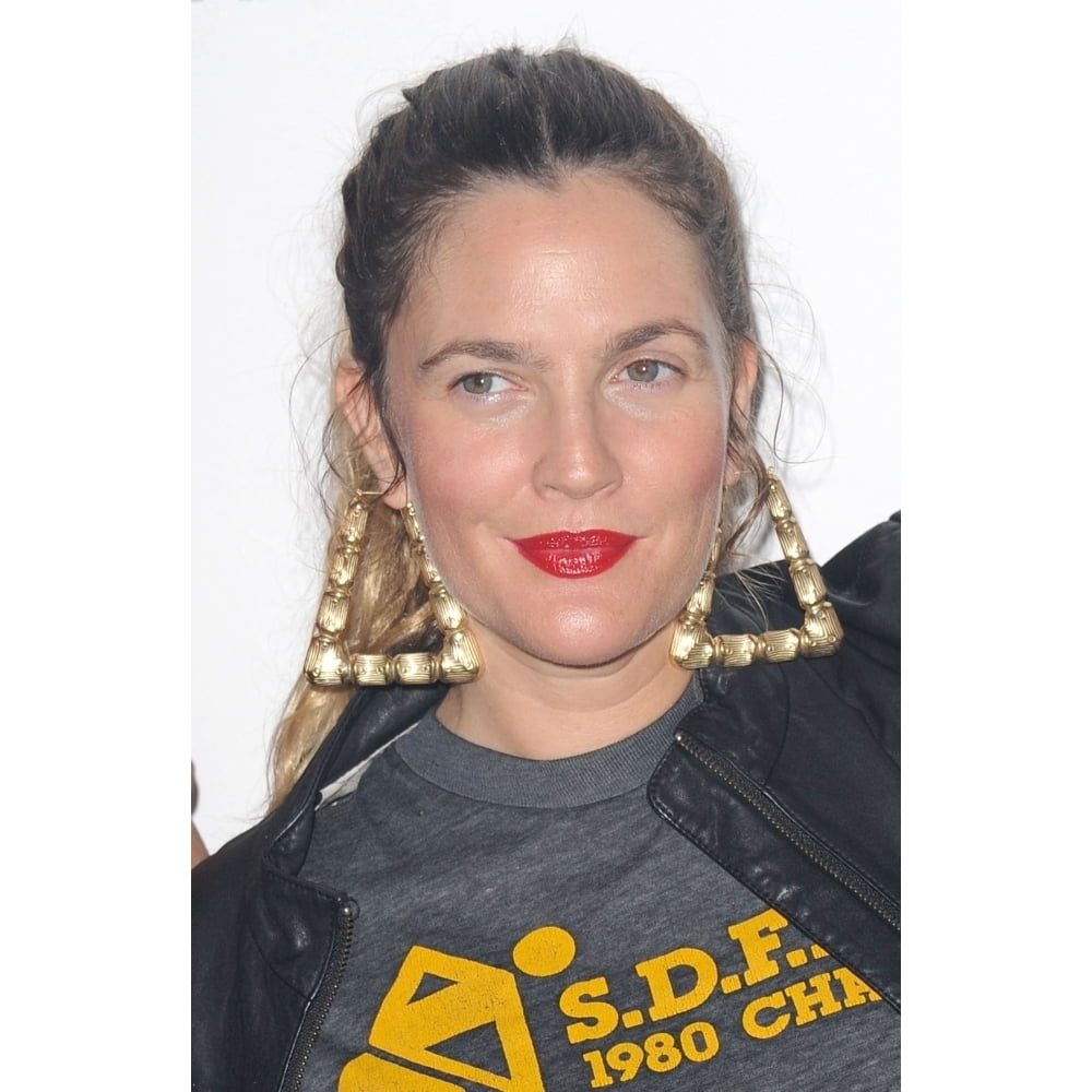 Drew Barrymore At Arrivals For Refinery29 Fashion Week Destination ...