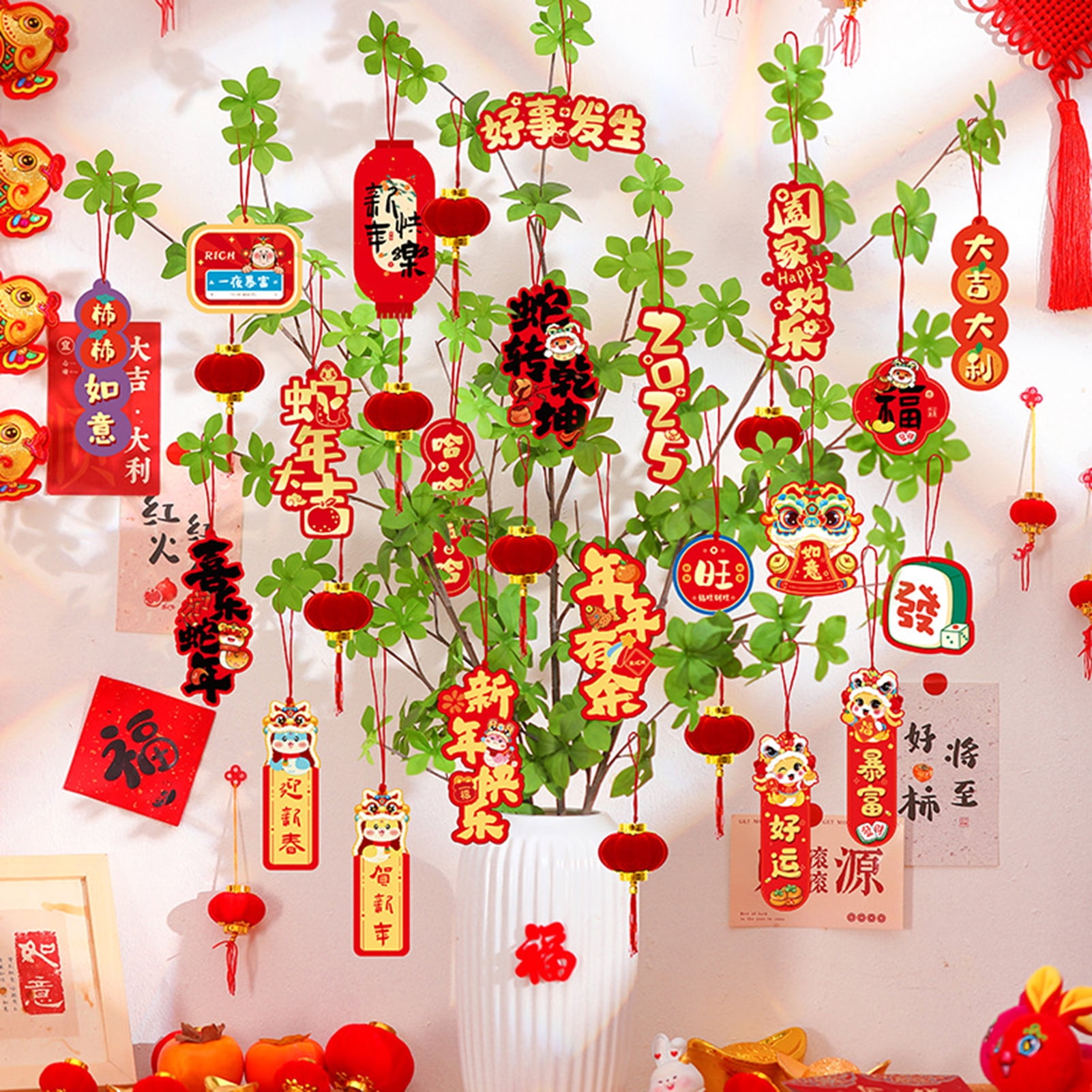 Dserhfy 16/28 Pcs New Year Pendants Cartoon Style Best Wished Good Luck ...