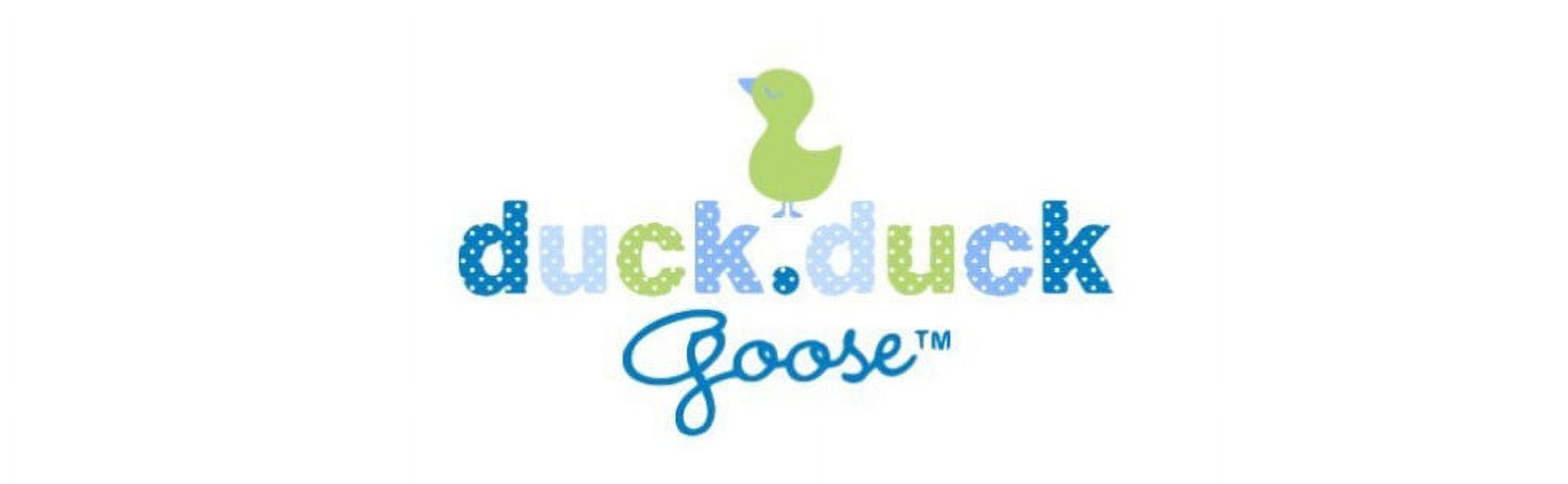 Duck Duck Goose Baby Boys and Girls Layette Gift Set - 8 Piece New Born ...