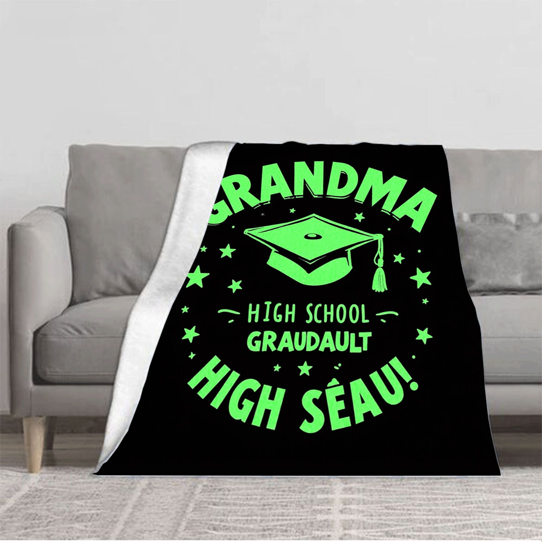 Durable Soft & Warm Flannel Blanket - Cozy Design with Graduation Cap ...