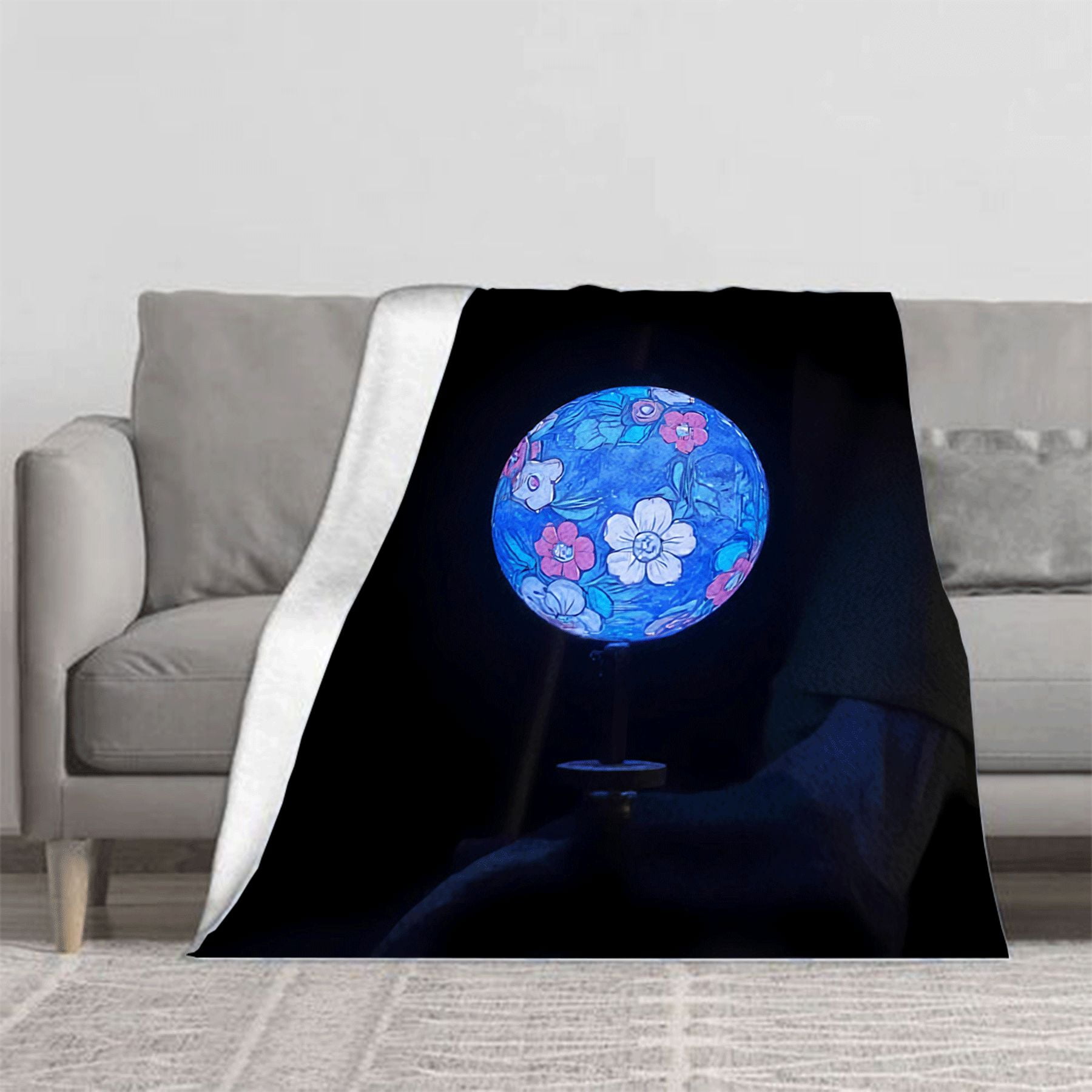 Durable Soft & Warm Flannel Blanket - Cozy Floral Pattern in Blue Pink ...