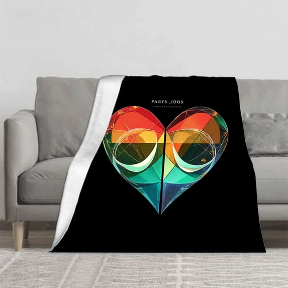 Durable Soft & Warm Flannel Blanket - Cozy Geometric Heart Design ...