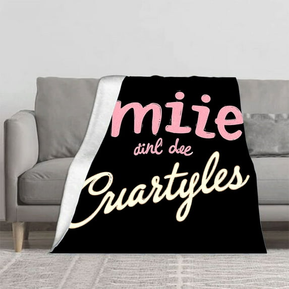 Durable Soft & Warm Flannel Blanket - Cozy Pink & White Cursive Design ...