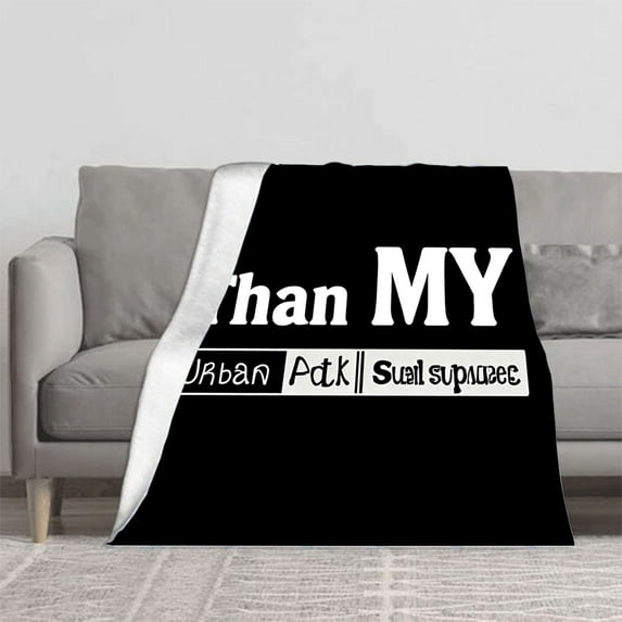 Durable Soft & Warm Flannel Blanket - Minimalist Black & White Design ...