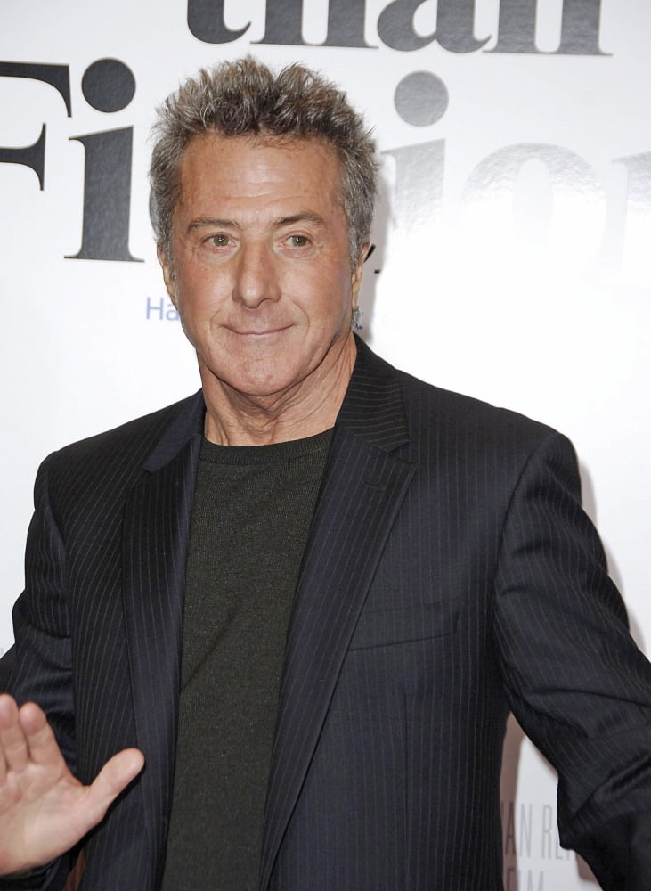 Dustin Hoffman At Arrivals For Stranger Than Fiction Premiere Mann'S ...