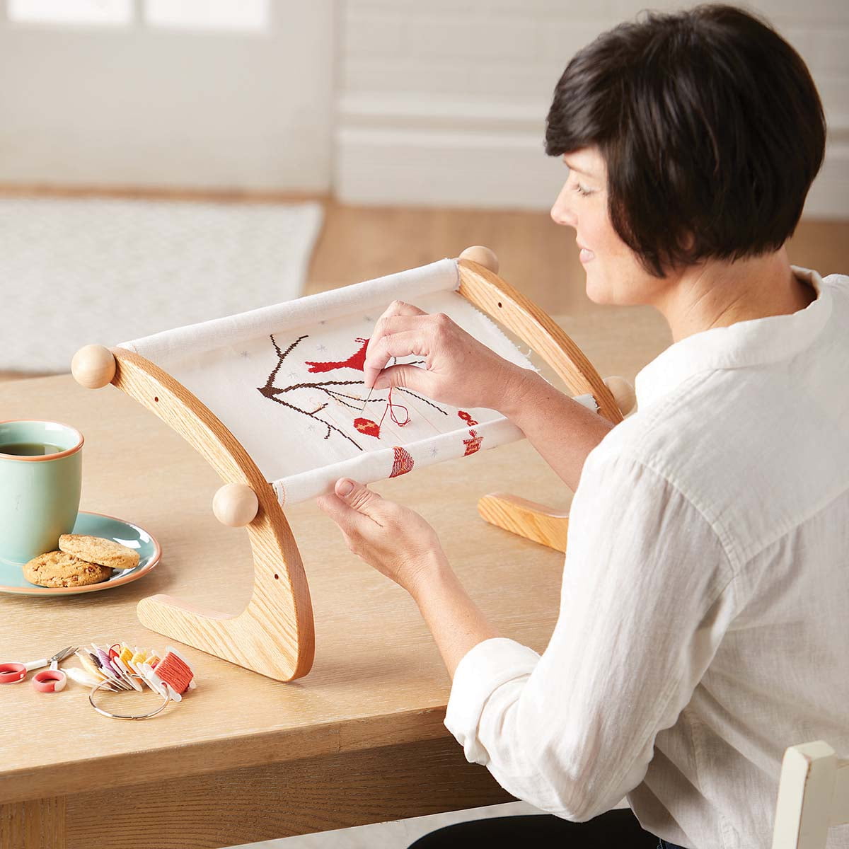 DIY Dutch Treat Hands-Free Lap Frame for Needlework and Arts & Craft ...