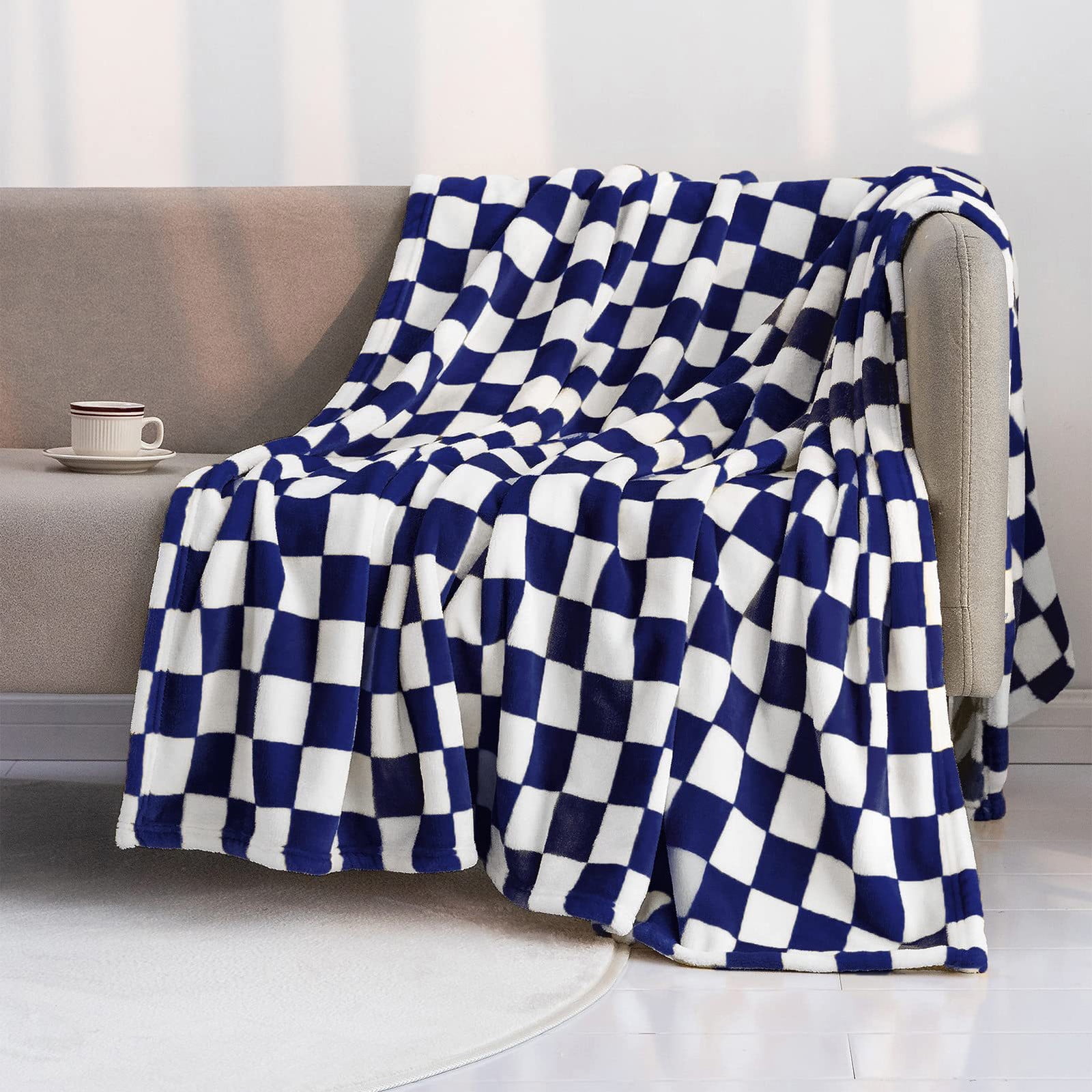 DwellJoy Checkered Flannel Blanket Black and White Squares Pattern Soft ...