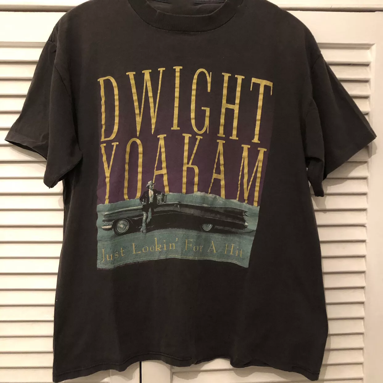 Dwight Yoakam Just Looking For A Hit Unisex S-4XL T-Shirt Hot Trending ...