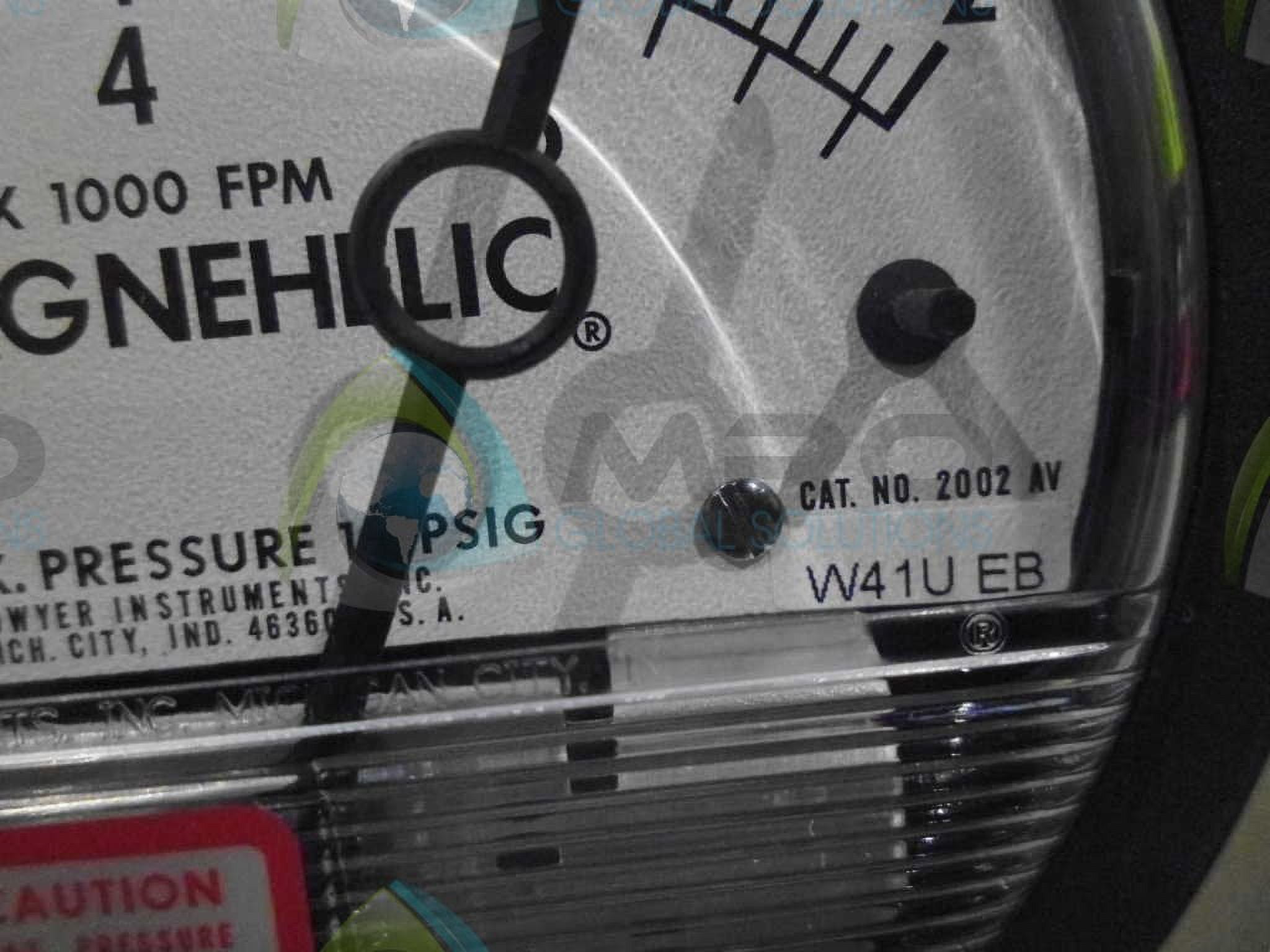 Dwyer 2002AV Magnehelic Differential Pressure Gauge, Type, 0 to 2" WC ...