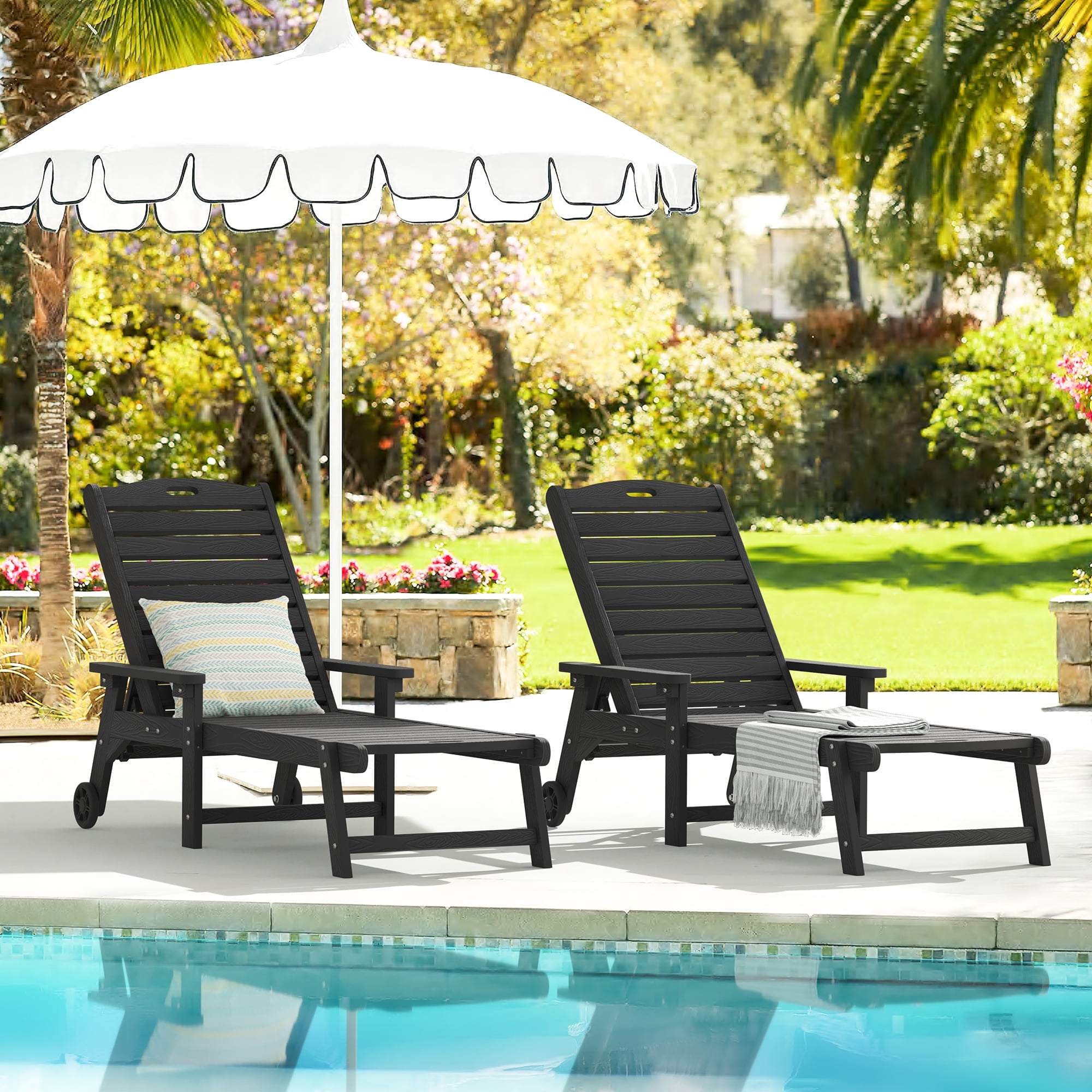 Dycanpo Lounge Chair Outdoor Set of 2, Resin Chaise Lounge with Wheels ...