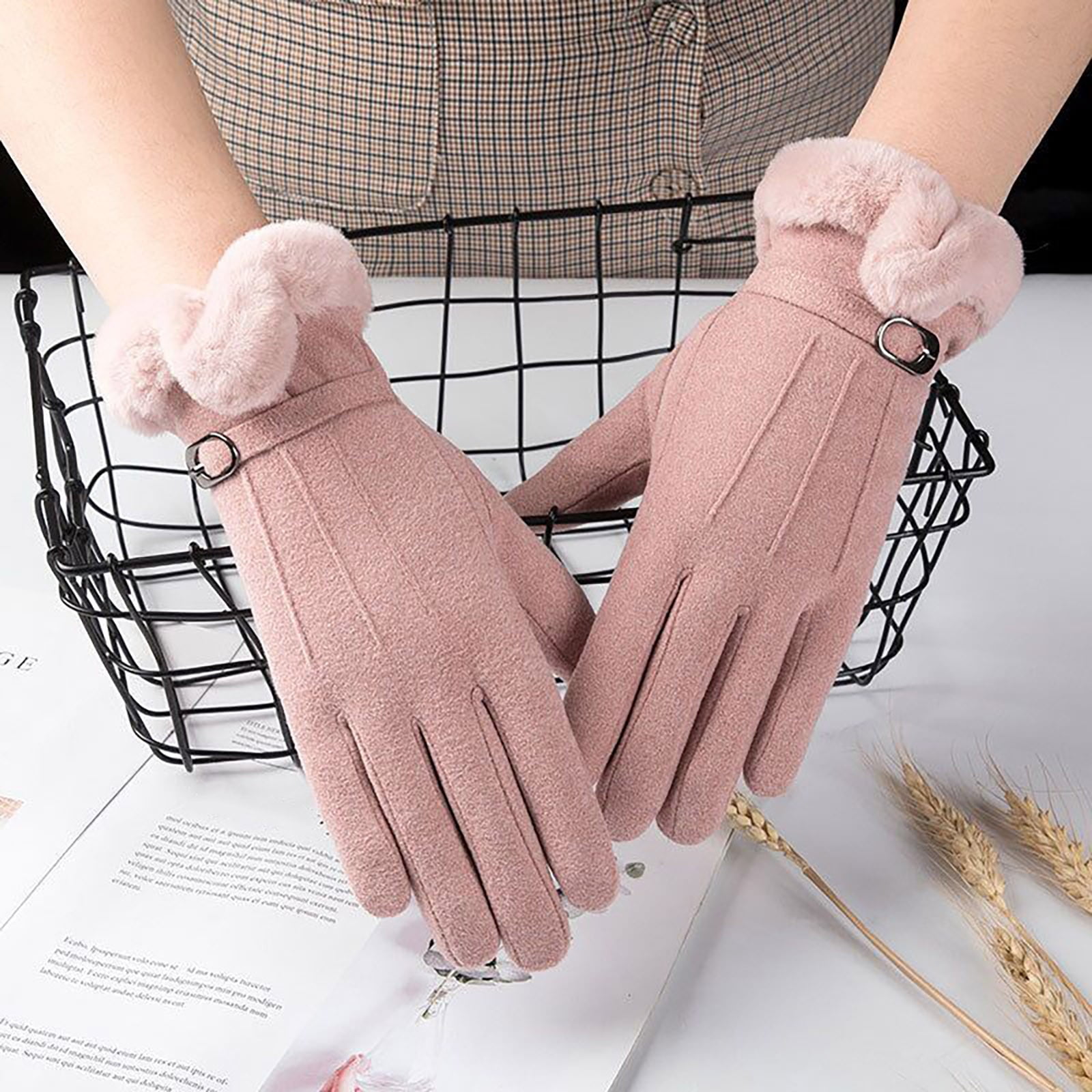 Dyfzdhu Winter Glovers for Women Trendy Thermal Fleece Lined Gloves ...