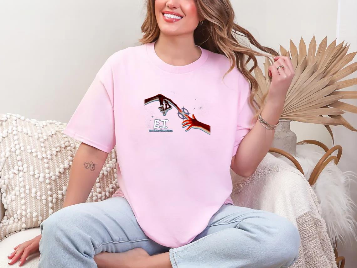 E.T. Extra-Terrestrial Classic Sci-Fi Family Movie Fan T-Shirts, for men & women, up to size 5XL ...
