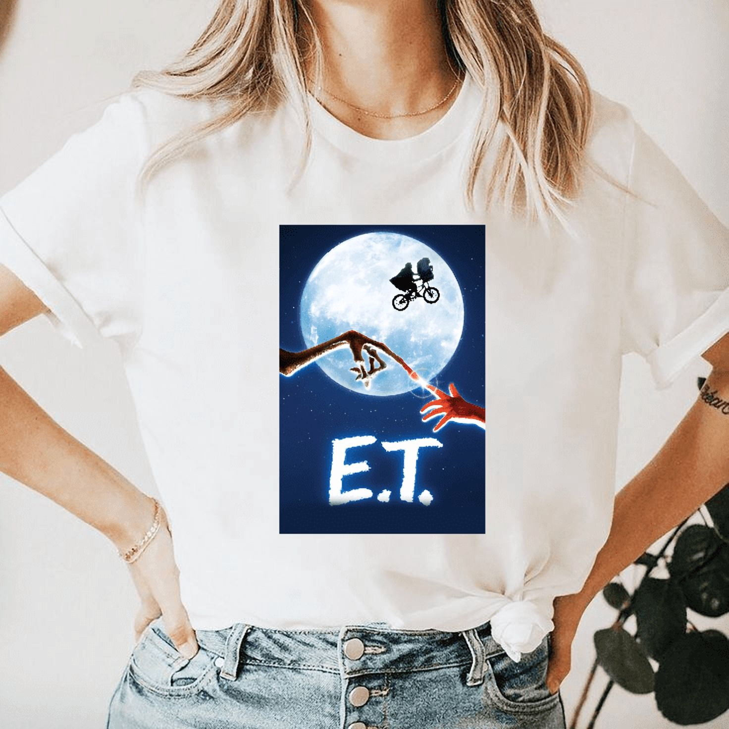 E.T. The Extra-Terrestrial 80s Classic Movie Fan Art Unisex T-shirt ...