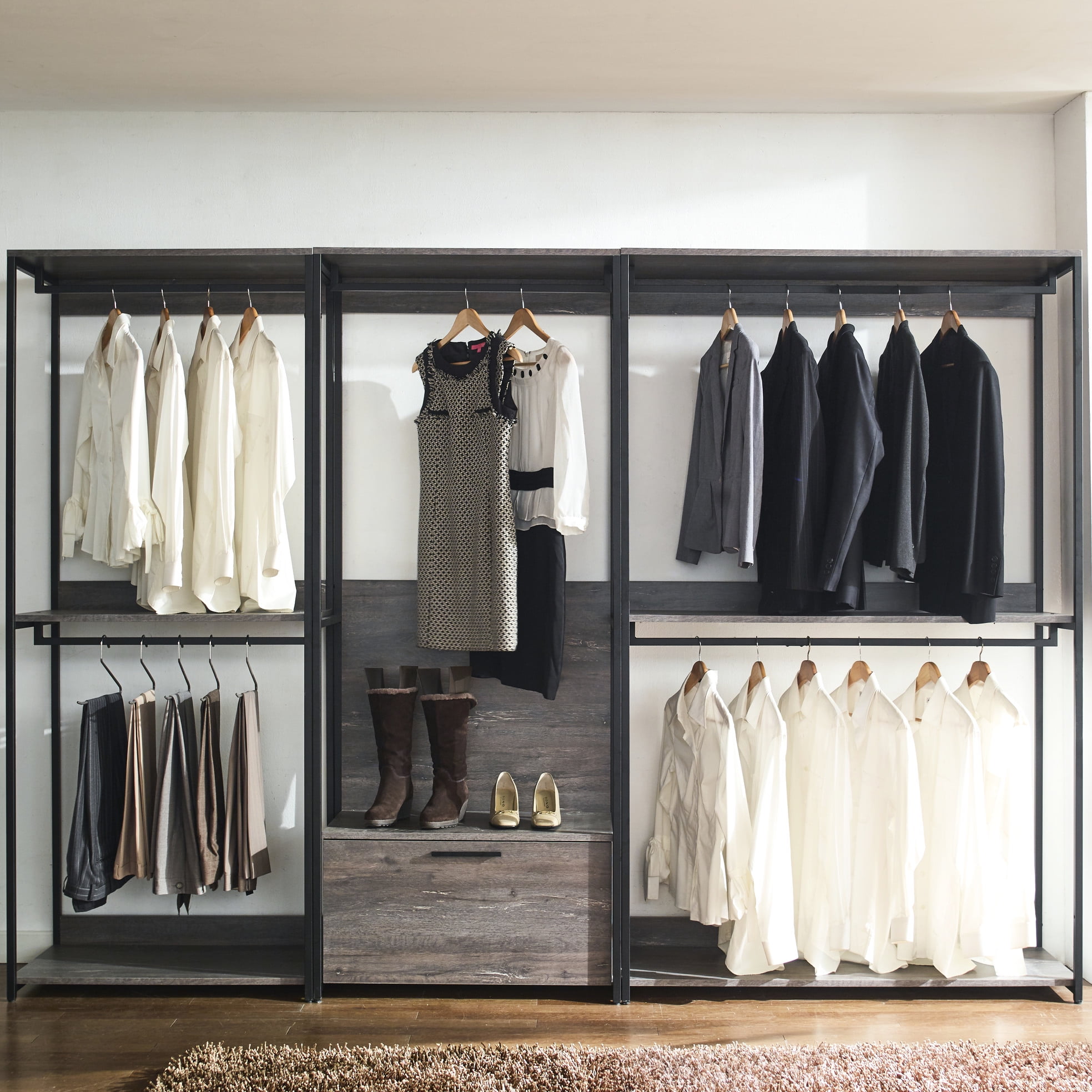 E0 Graded Walk-in Closet With Water Resistance And Shelving Heat ...