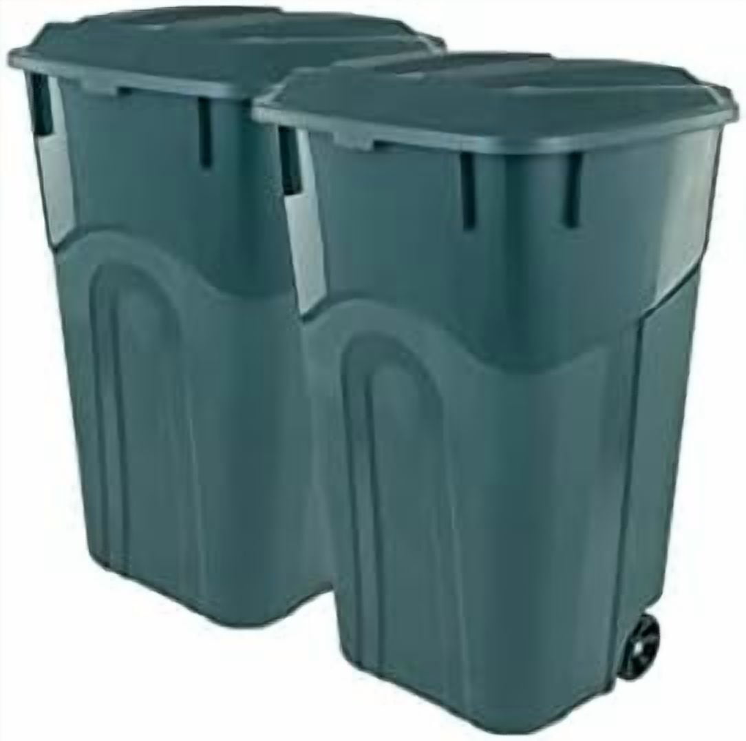 ECOSolution 32 Gallon Wheeled Outdoor Garbage Can with Attached Snap ...
