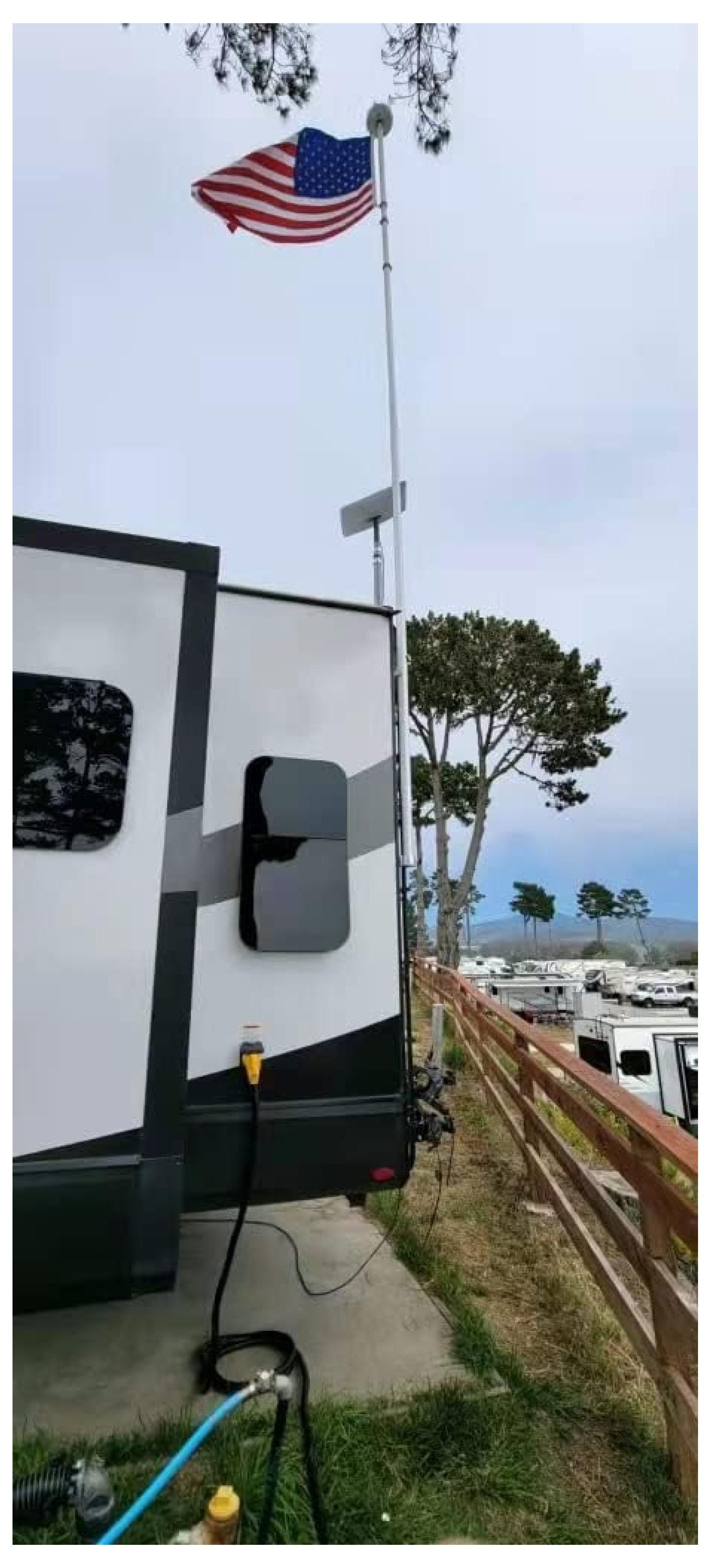 EEZ RV-retractable Fiber Glass flagpole; portable flagpole; non ...