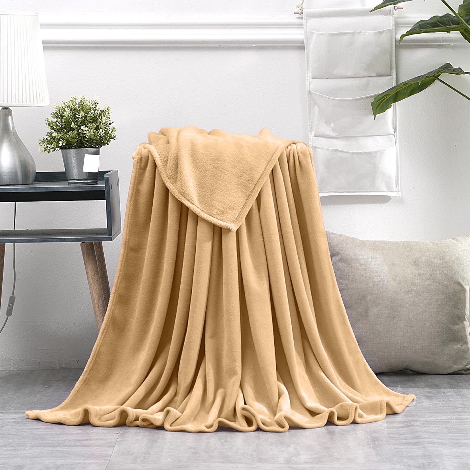 EGYMEN Super Soft Warm Fleece Blanket, 40"x55" Cozy Double-Sided Lamb ...