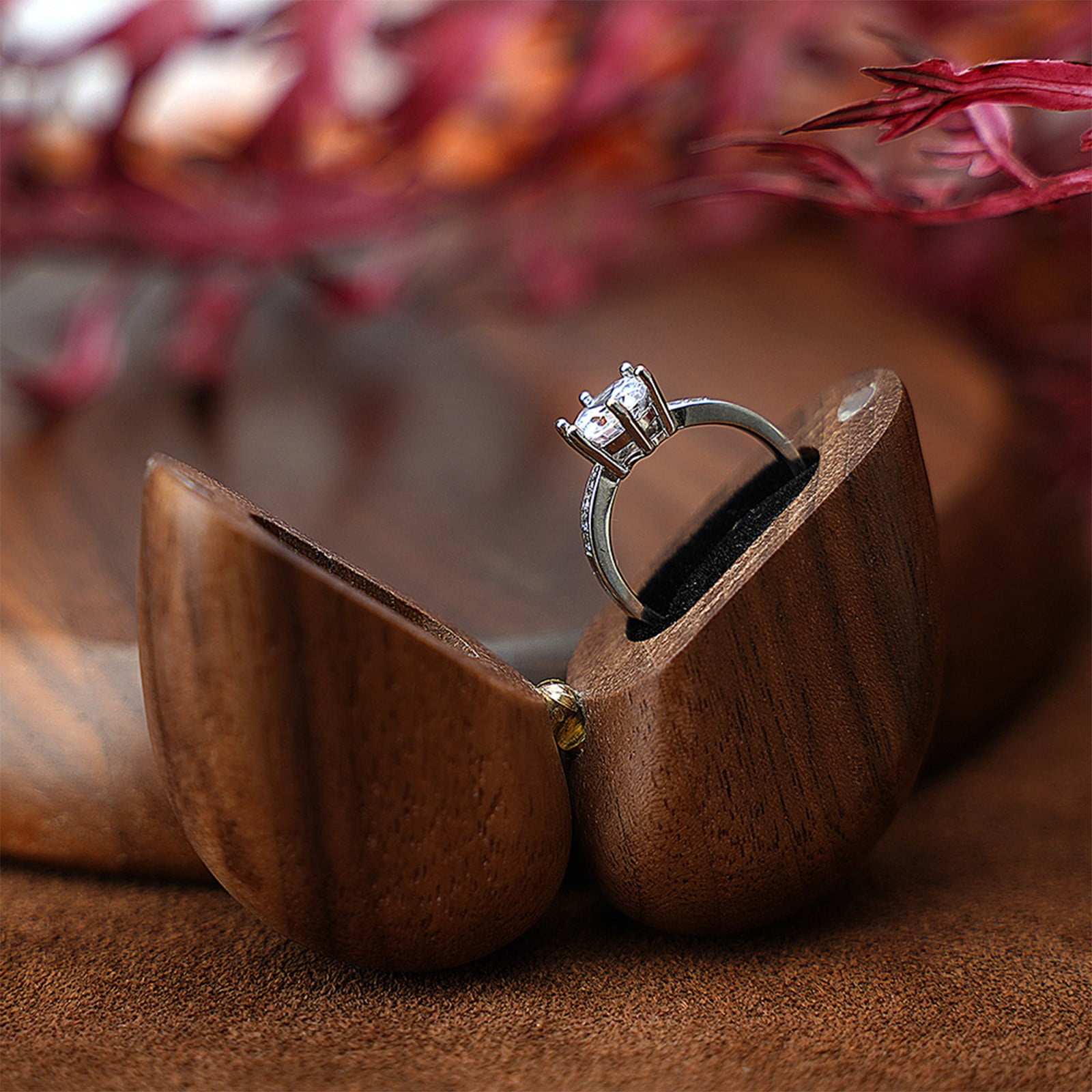 EGYMEN Wooden Heart-Shaped Ring Box - Elegant Engagement Ring Storage ...