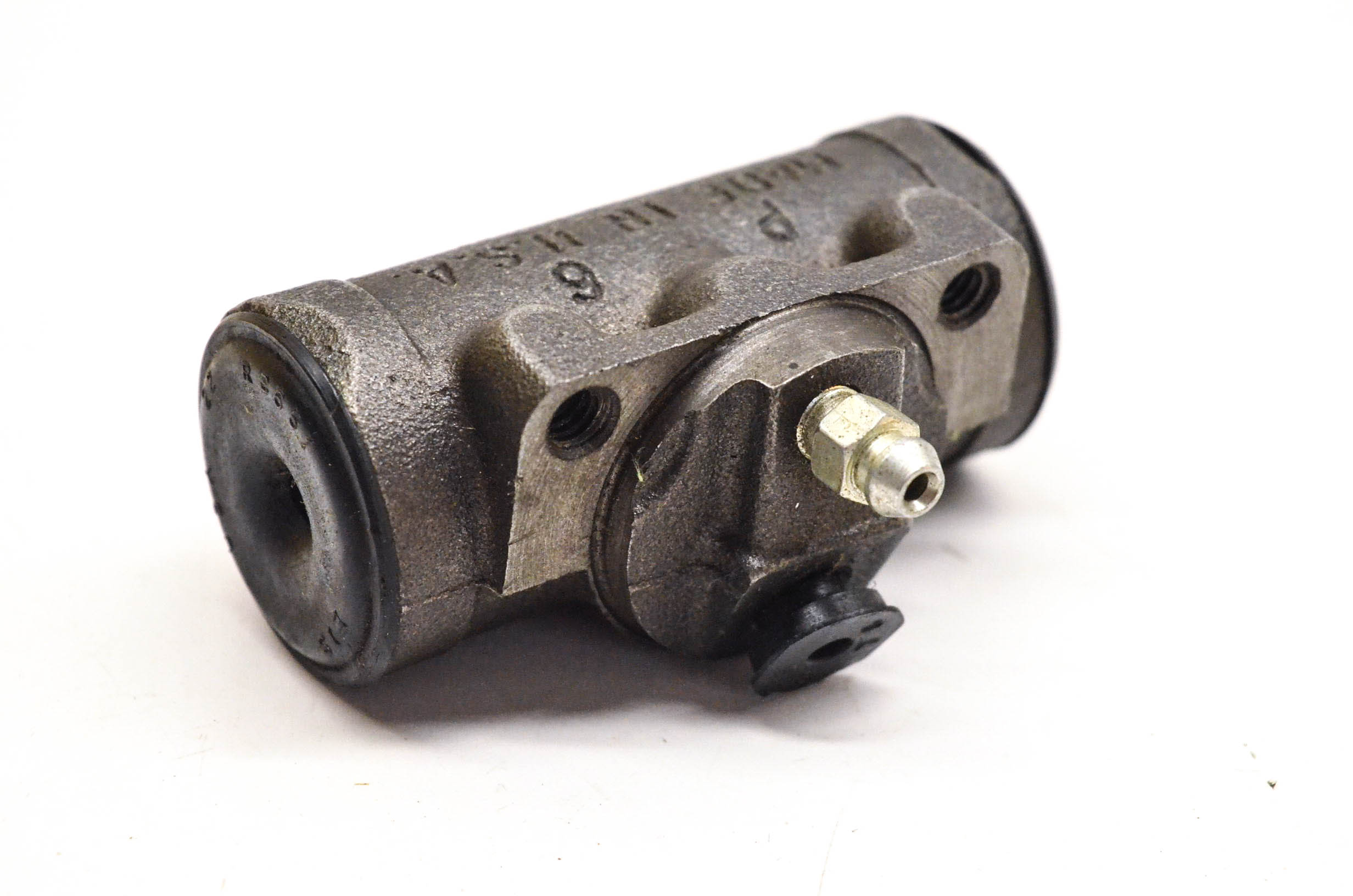 EIS EW44512 700 Wheel Cylinder Assembly NOS - Walmart.com