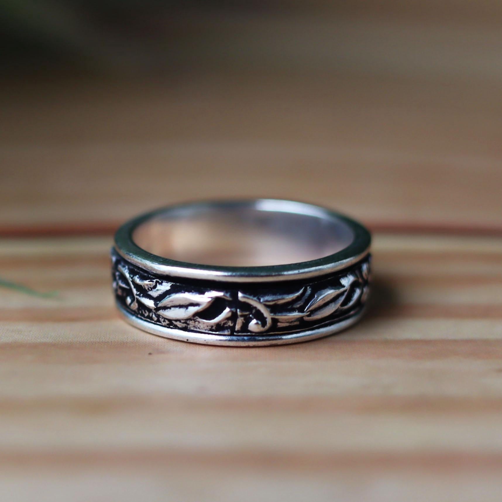 ELANZAA JEWELS- Exquisite 925 Sterling Silver Detailed Spinner Design ...