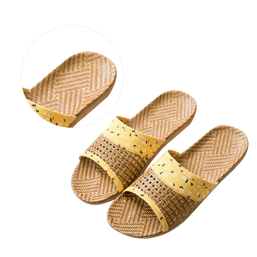 ELAYARD 1 Pair Asian Straw Slippers in Yellow for Home and Travel Use ...