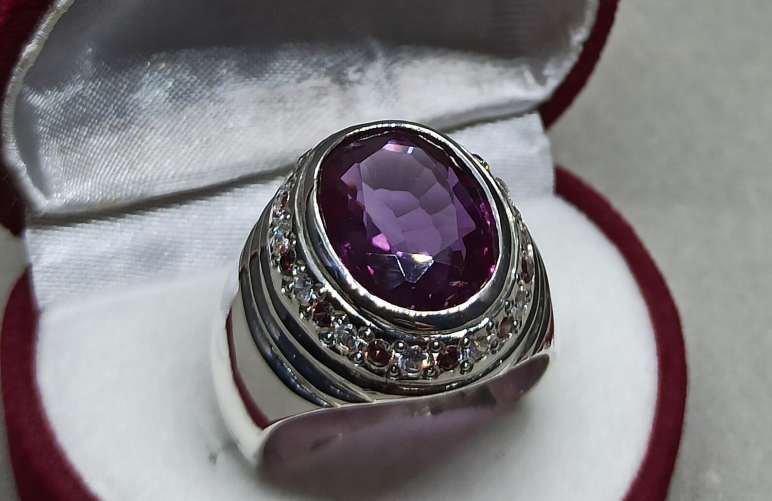 ELITE GEMS AND JEWELLERY Oval Cut Blue Alexandrite Ring, 7 ct, 925 ...