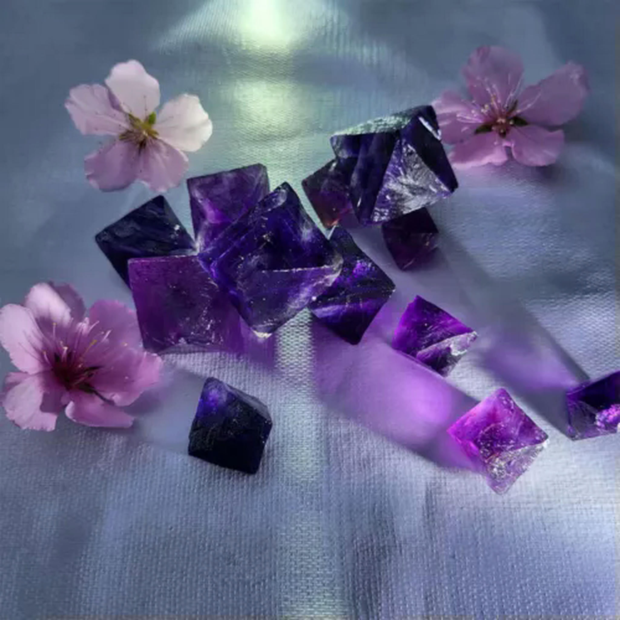 EOEMY 20-40mm Natural Colorful Fluorite Octahedron Crystal Quartz ...