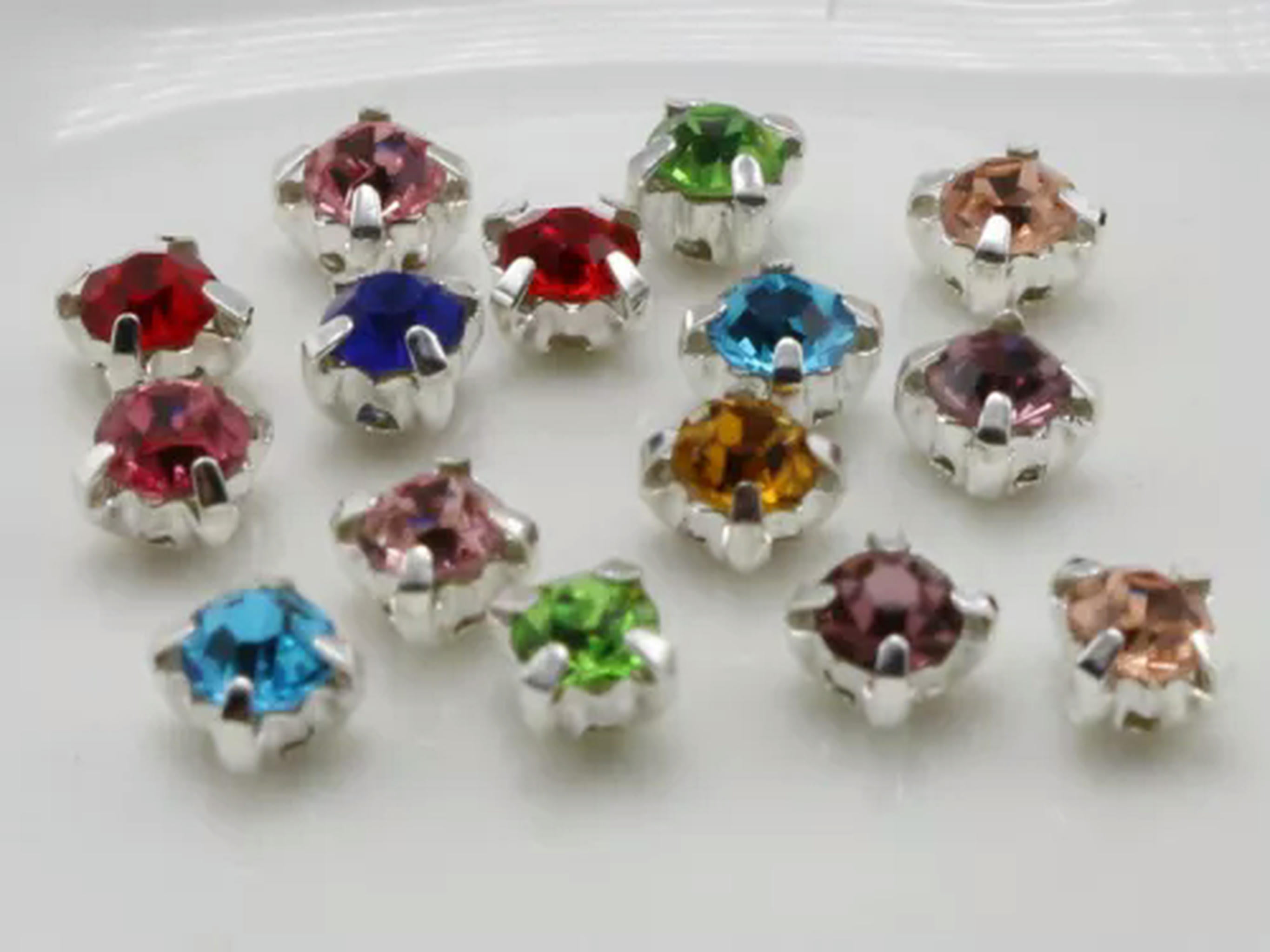 EOEMY 250 Pcs Crystal Glass Rose Montees Rhinestone 4mm Ss16 Sew On ...