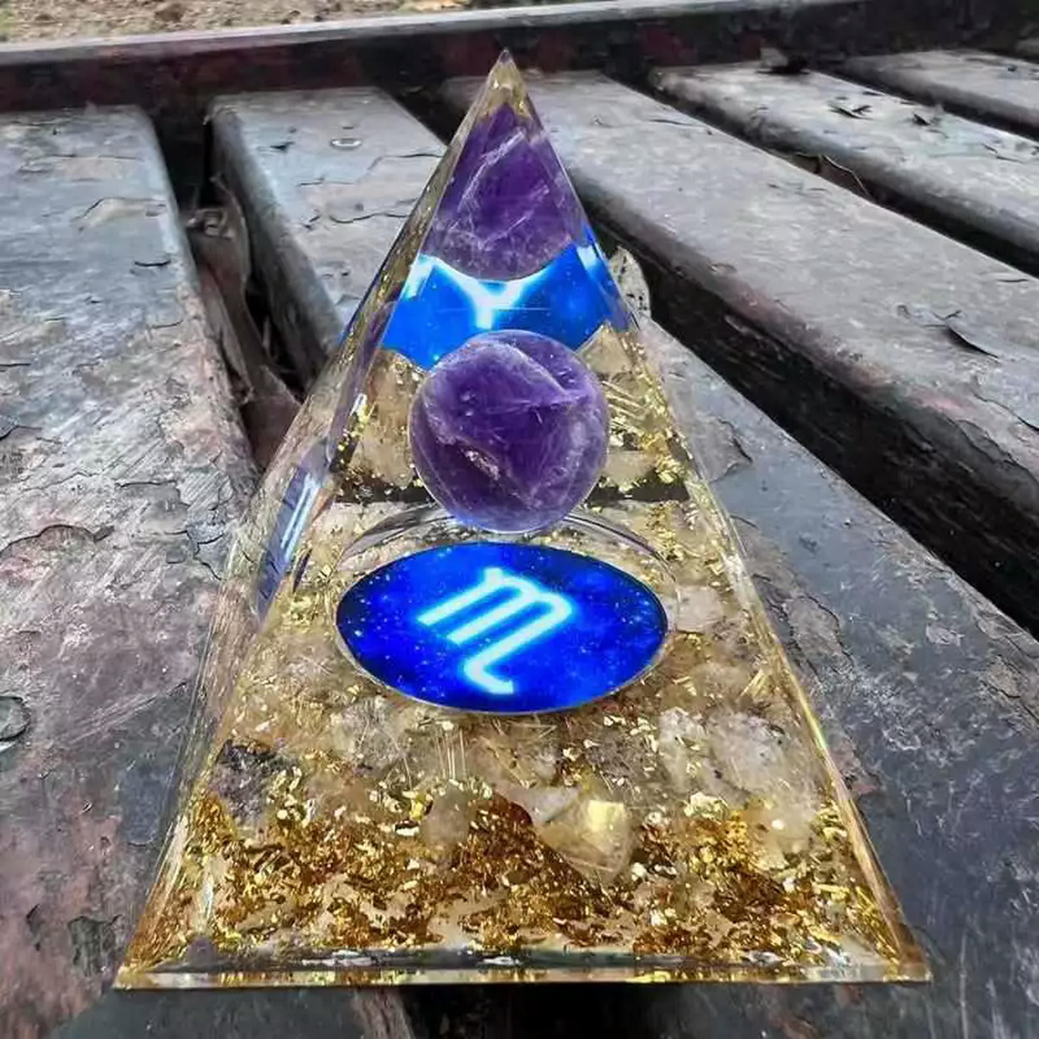 EOEMY 6Cm Natural Gold Rutilated Scorpio Pyramid Quartz Crystal Zodiac ...
