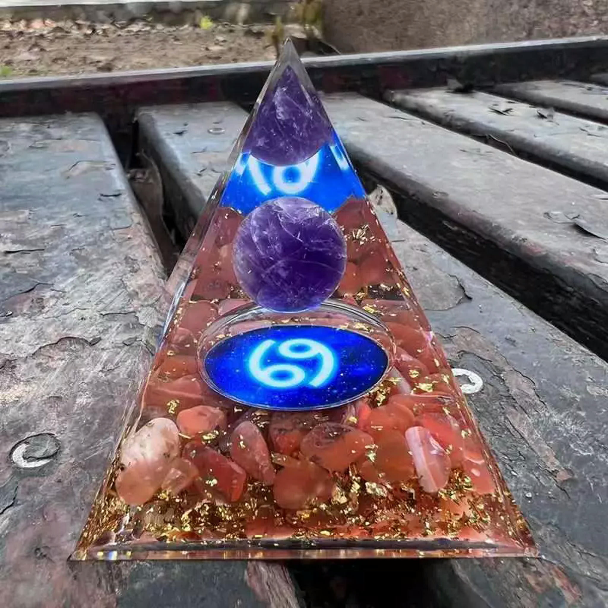 EOEMY 6Cm Natural Red Agate Cancer Pyramid Quartz Crystal Zodiac Signs ...