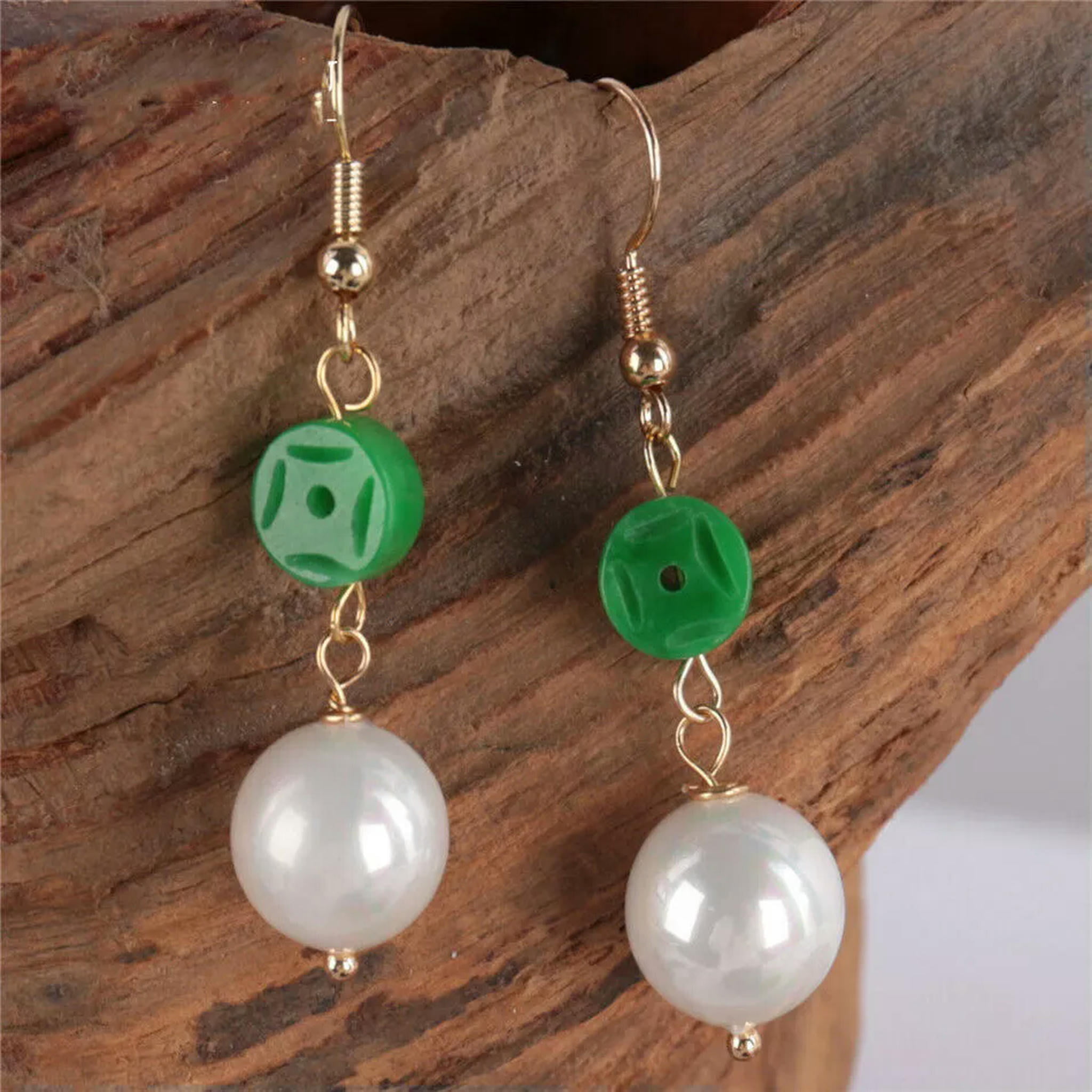EOEMY White Shell Pearl Green Jadeite Gemstone Earring 18Kgp Dangle ...