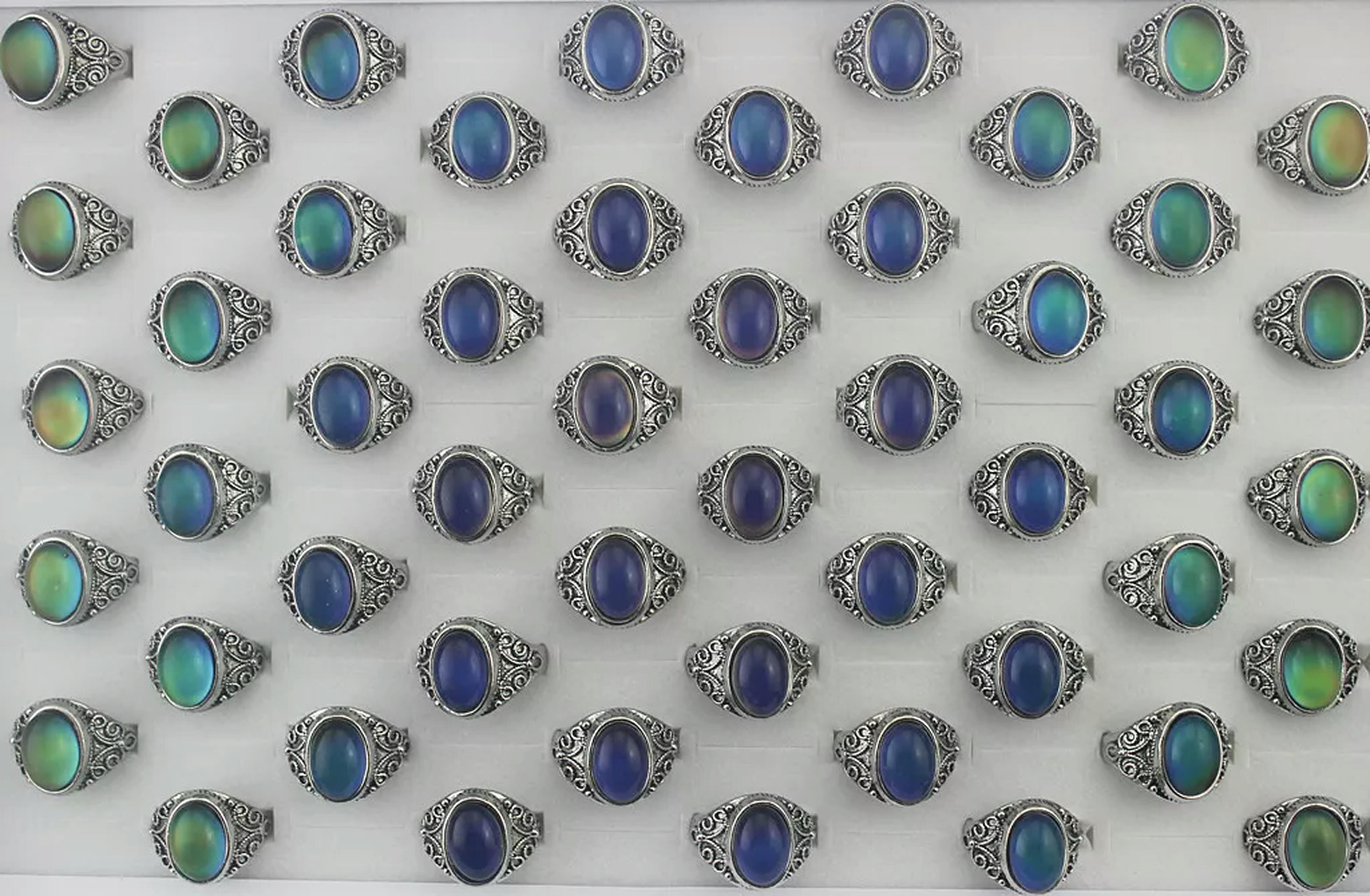 EOEMY Wholesale Womens Rings 32Pcs Change Color Mood Ring Fashion Lady ...