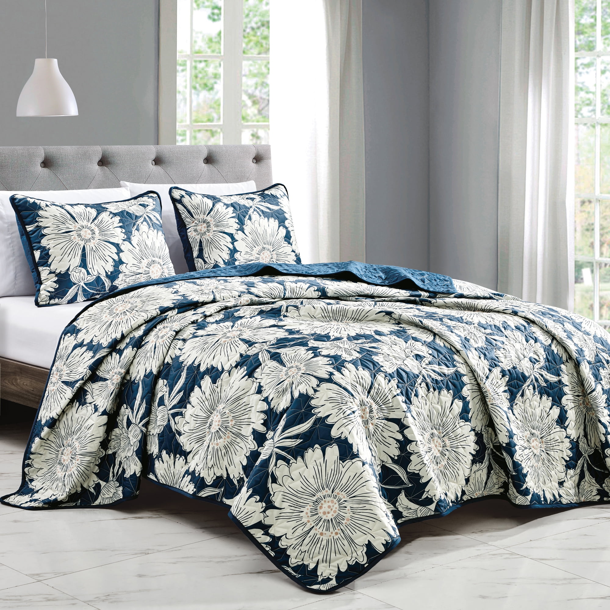 ESCA 3-Piece White and Teal Duo Floral ASIRA Reversible Quilt Set ...