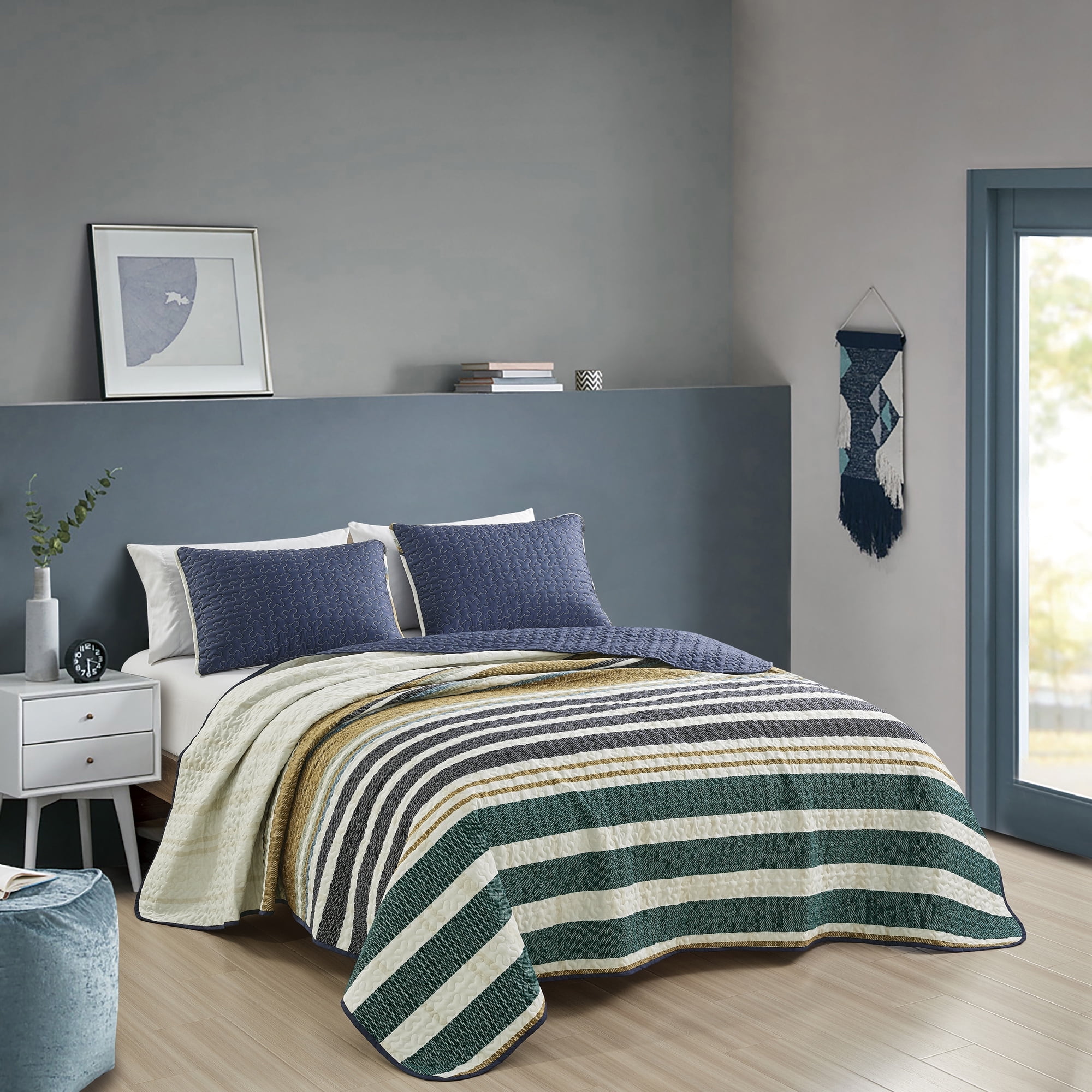 ESCA Striped Green Bedspread with 2 Pillow Shams - Full/Queen Size, 3 ...