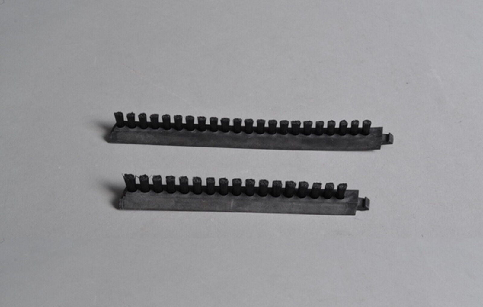 EUREKA SANITAIRE VGI, BRUSH INSERTS-12 IN, BLACK, 52140 - Walmart.com