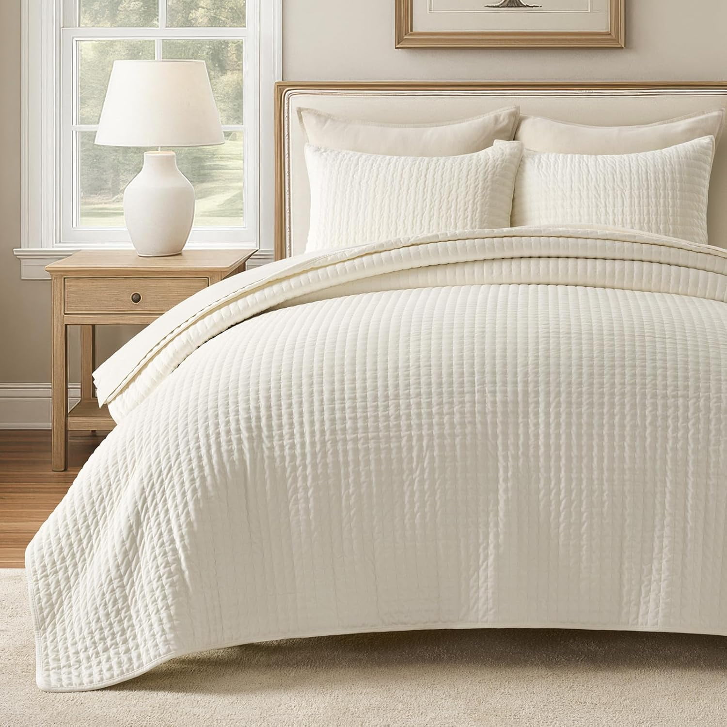 EVERGRACE Luxury Pearl Velvet Quilt Set Queen Size, 3 Pieces ...
