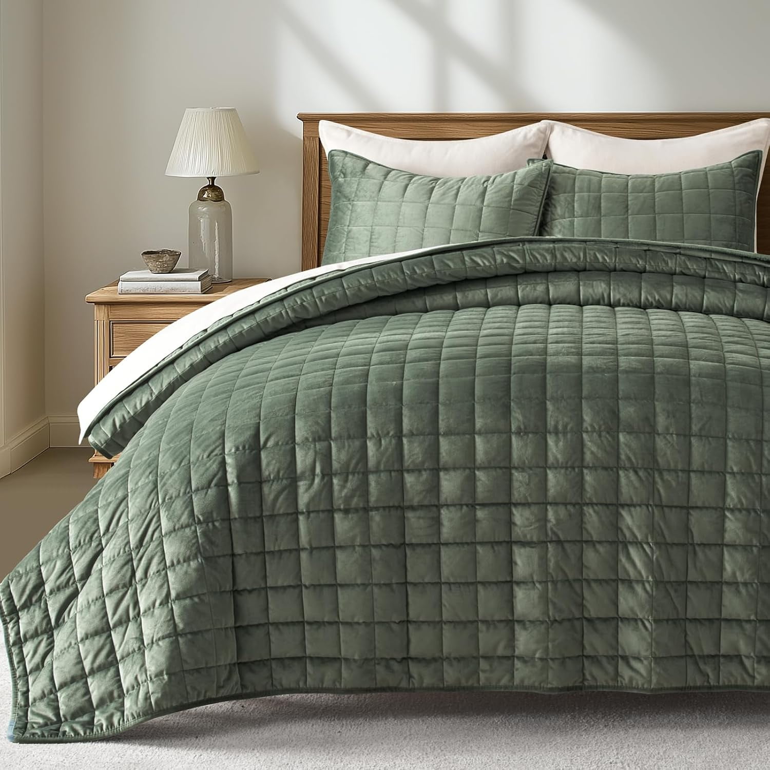 EVERGRACE Pearl Velvet Quilt Set King Size, Luxurious Soft Velvet ...
