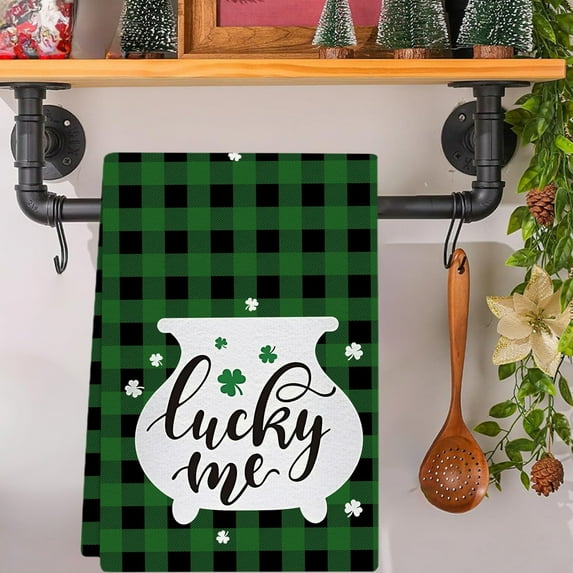 EWASWON St. Patrick's Day Kitchen Towel, Lucky Shamrock Green Plaid ...
