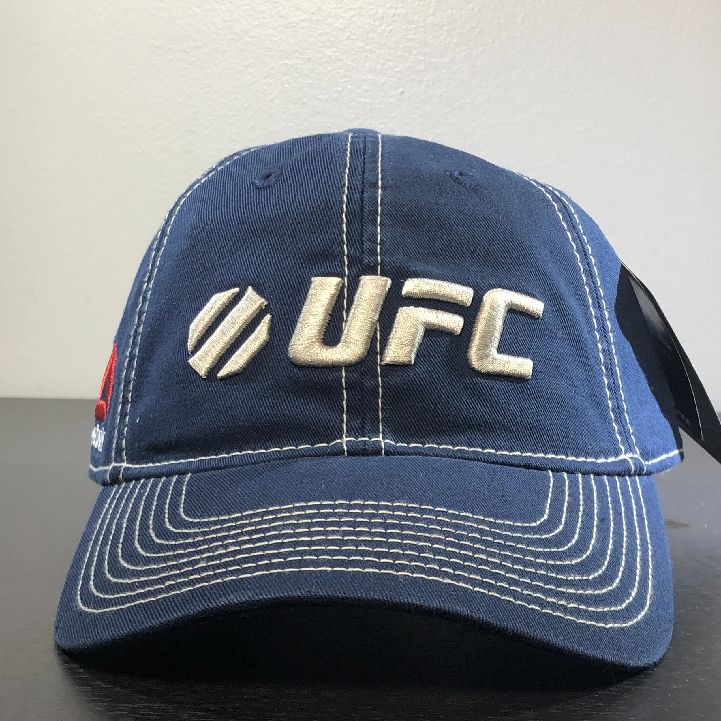 [EY88Z] UFC Dad Adjustable Slouch Strapback Hat - Navy | Cream ...