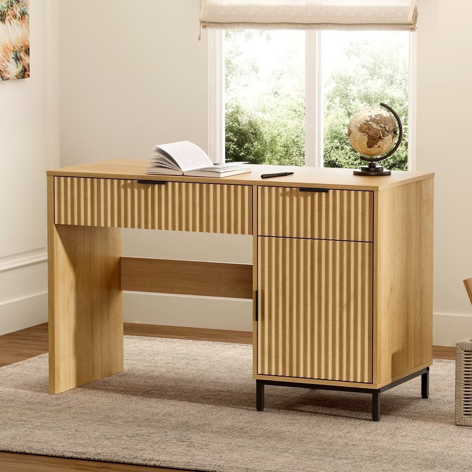 EYYTHUNG 47" Fluted Executive Desk, Modern Wood Home Office Desk with ...