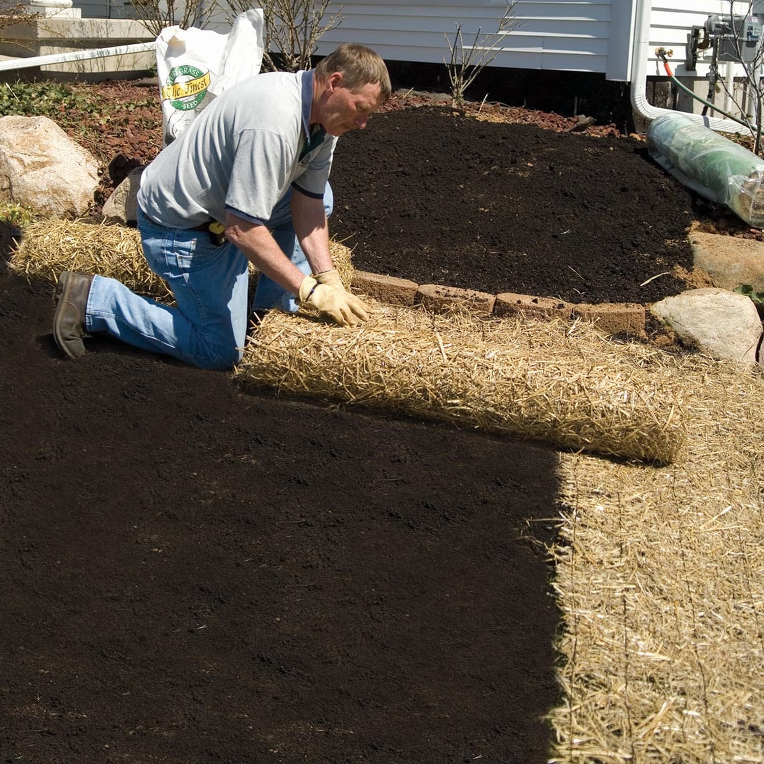 Ez Straw Grass Seed Germination And Erosion Control Blanket 4ft X 50ft 200 Sq Ft Multi