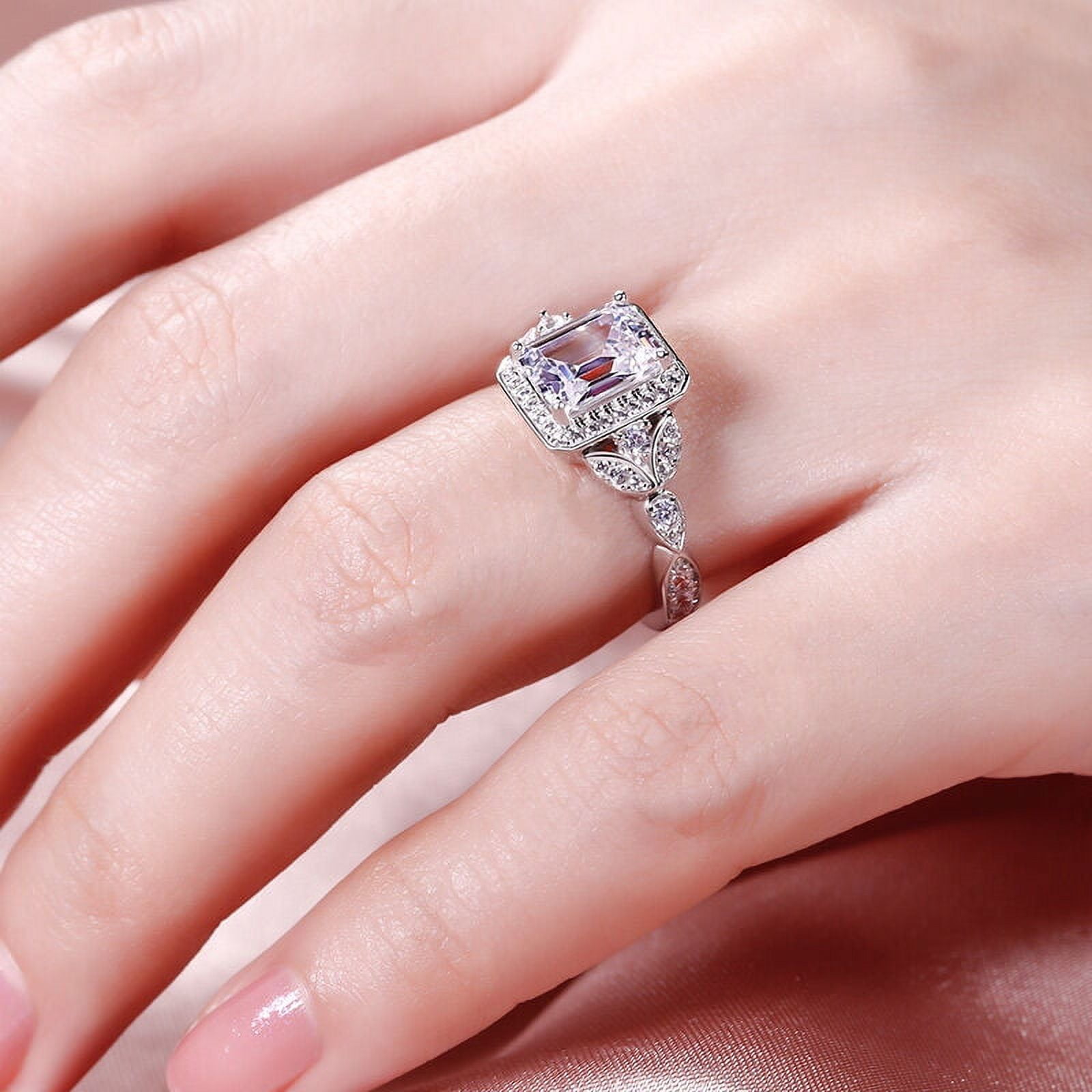 Earth Jewel Emerald Cut Excellent 2 Ct Diamond Ring for Women - 14K ...