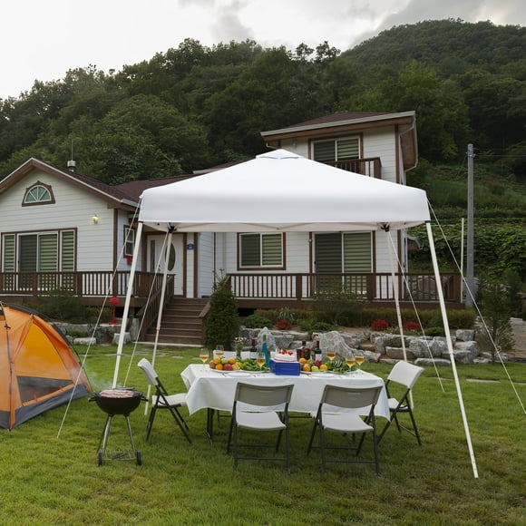First Up Outdoor Shelter